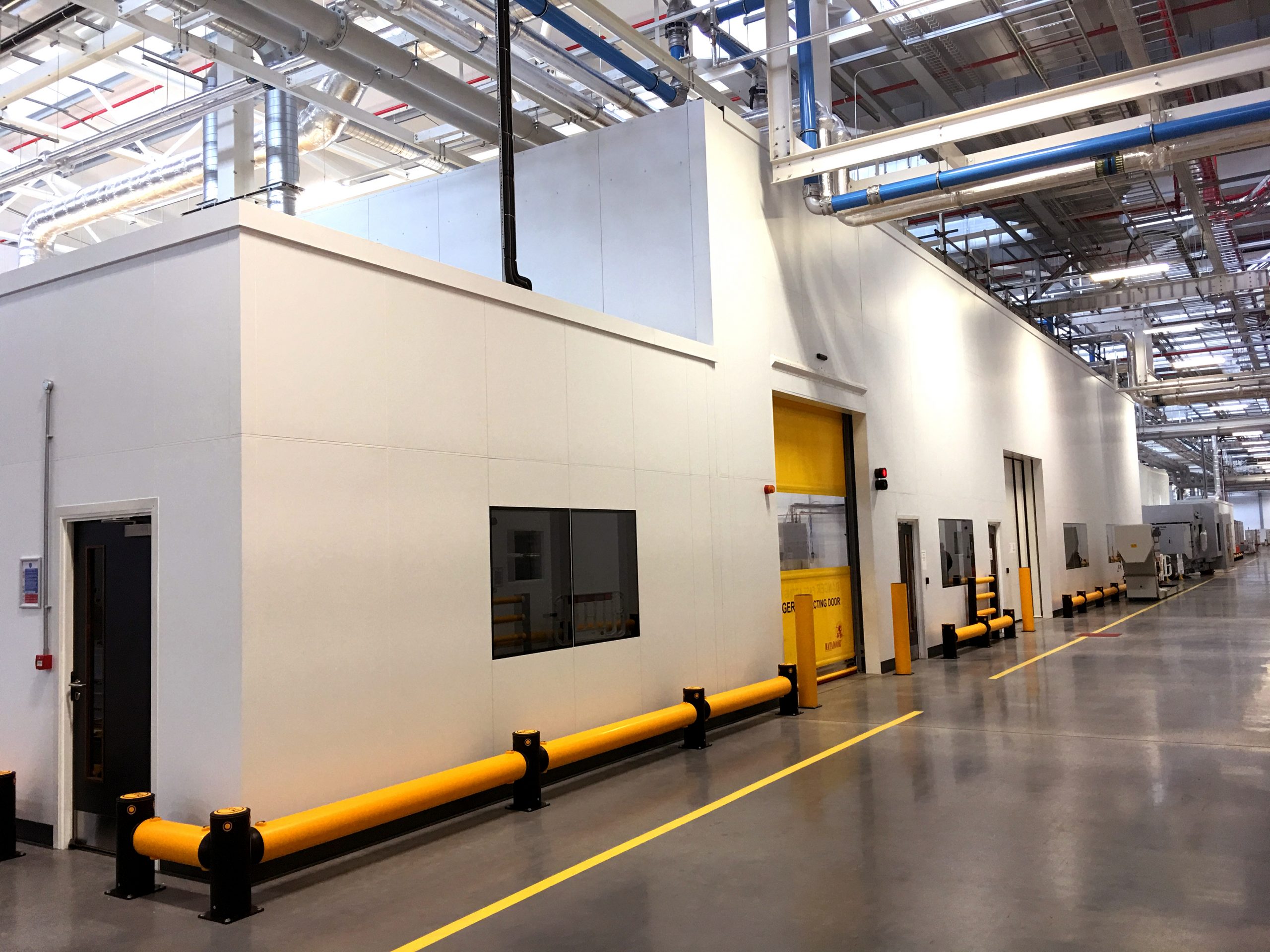 Interior Solutions for Advanced Manufacturing Brochure - MIDDAS ...